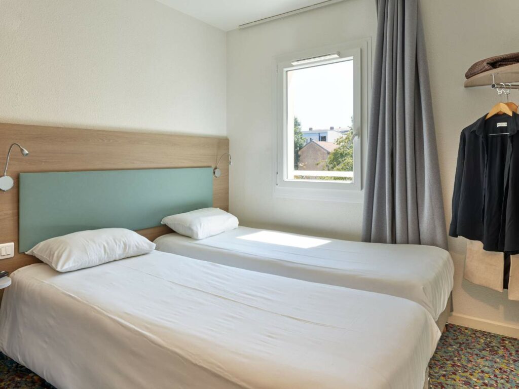 Accommodation – ECT 25